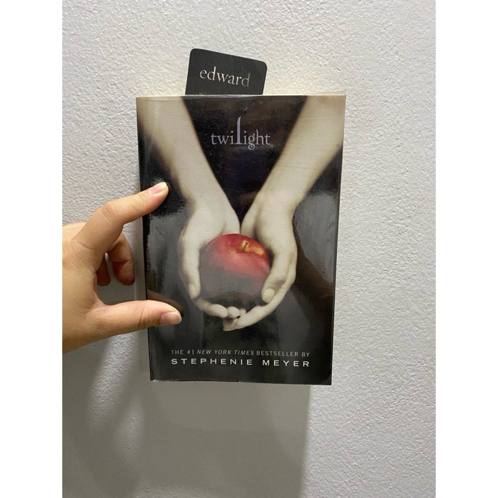 [ส่งต่อ] 1st Edition เล่มที่ 1 Twilight จาก The Twilight Saga ผู้แต่ง ...