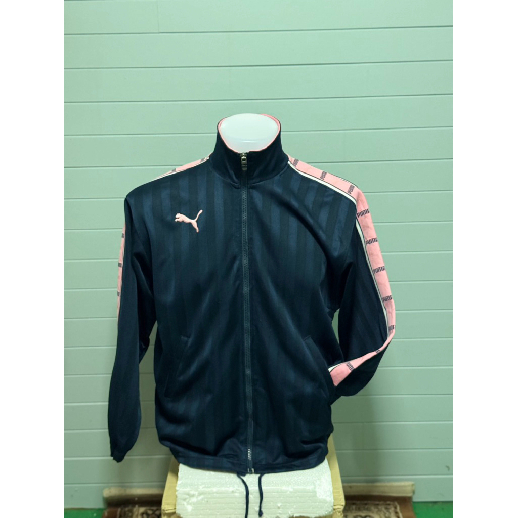 (ของแท้) เสื้อแจ็กเก็ตวอร์ม Puma Made in Japan สีกรมชมพู อก 42-44 ยาว27 ...