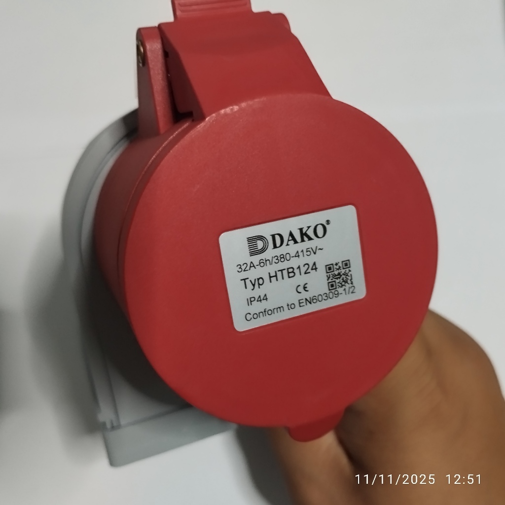 DAKO Power Plug รุ่น HTB124 32A 380V-415V 4Poles(3P+E) IP44 E@h6 เต้ารับติดลอย | Shopee Thailand