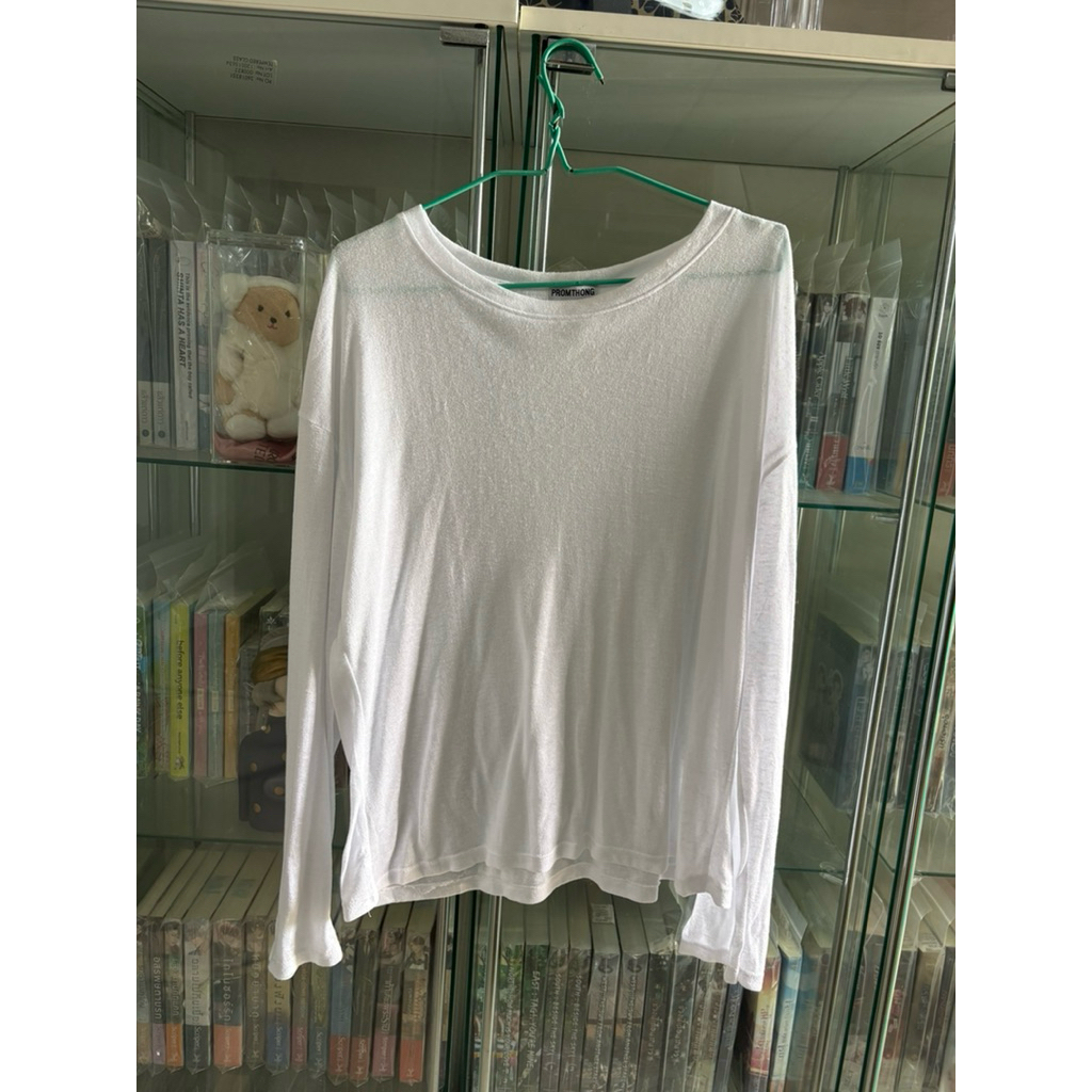 เสื้อมือสองสภาพดี ยี้ห้อ Promthong ใส่ครั้งเดียว ส่งต่อ SML ใส่ได้คะ ...