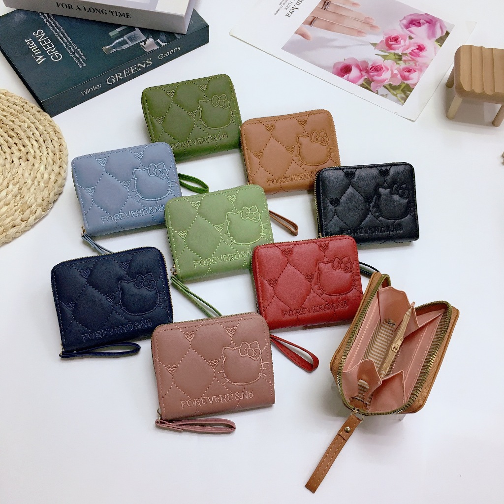 S693#กระเป๋าสตางค์ใบสั้น 📌มีซิปใบสำหรับใส่เหรียญ 📌มีช่วงใส่บัตรงทั้งหมด ...