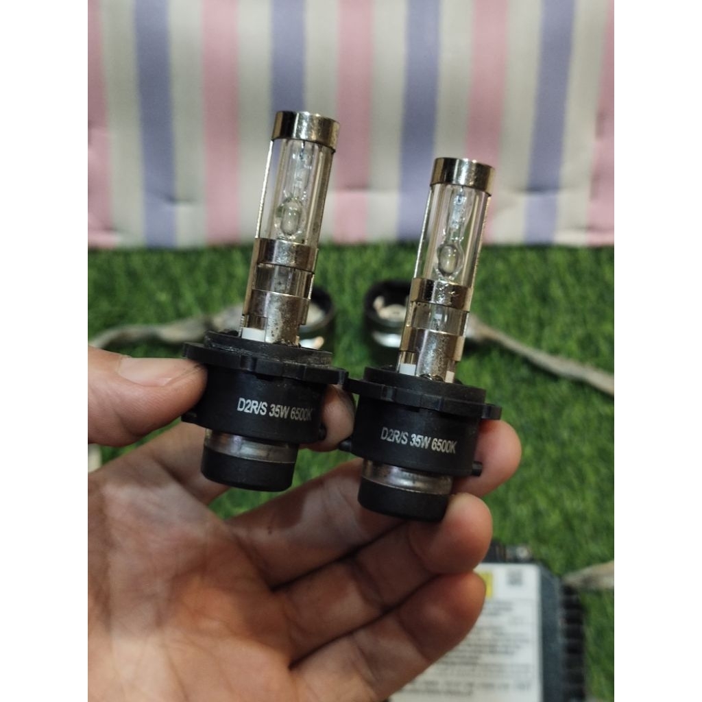 แท้ มือสอง ญี่ปุ่น 🇯🇵 หลอดไฟซีนอน อัพเกรด D2R D2S 6000K 6500K 6700K ...