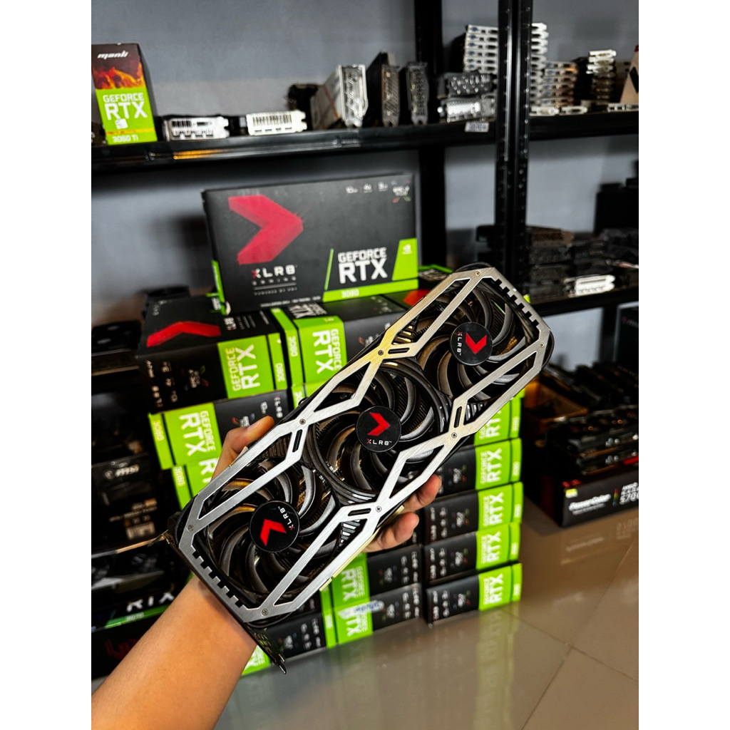 การ์ดจอ RTX3080 10GB XLRB GAMING EPIC-X RGB สินค้าสภาพสวยมาก อุปกรณ์ครบ ...