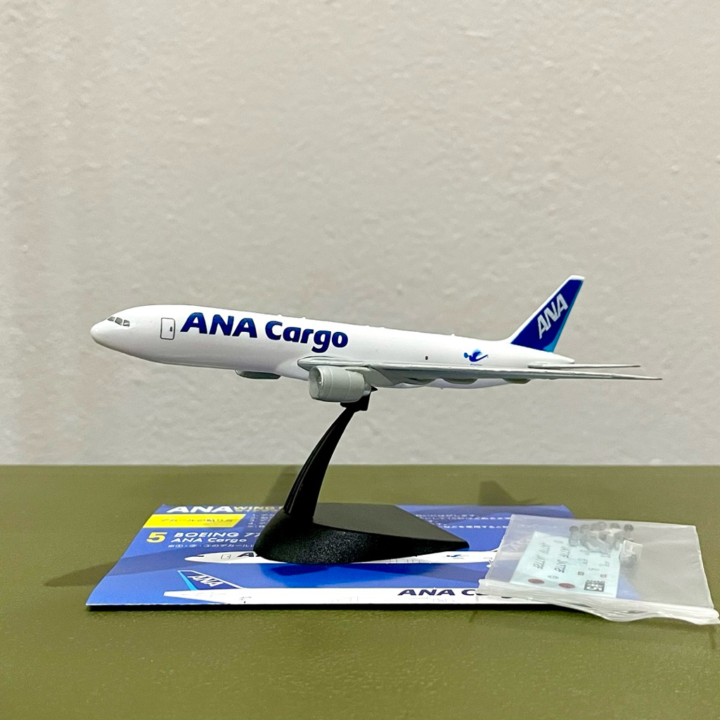 โมเดลเครื่องบิน 1/500 Boeing 777-200F ANA Cargo | Shopee Thailand
