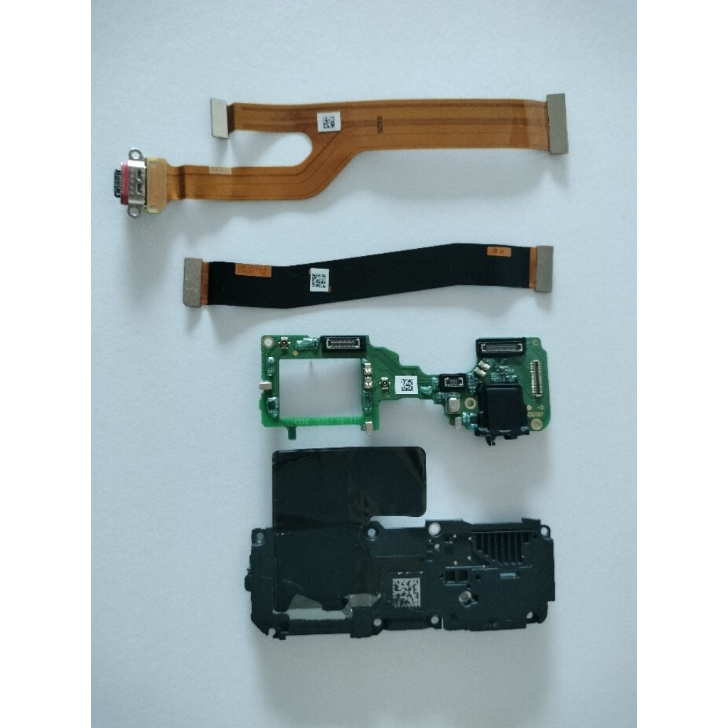 ชุดตูดชาร์จ + แพชาร์จ + ลำโพงล่าง Oppo reno 2f cph 1989 ได้ครบชุด ...