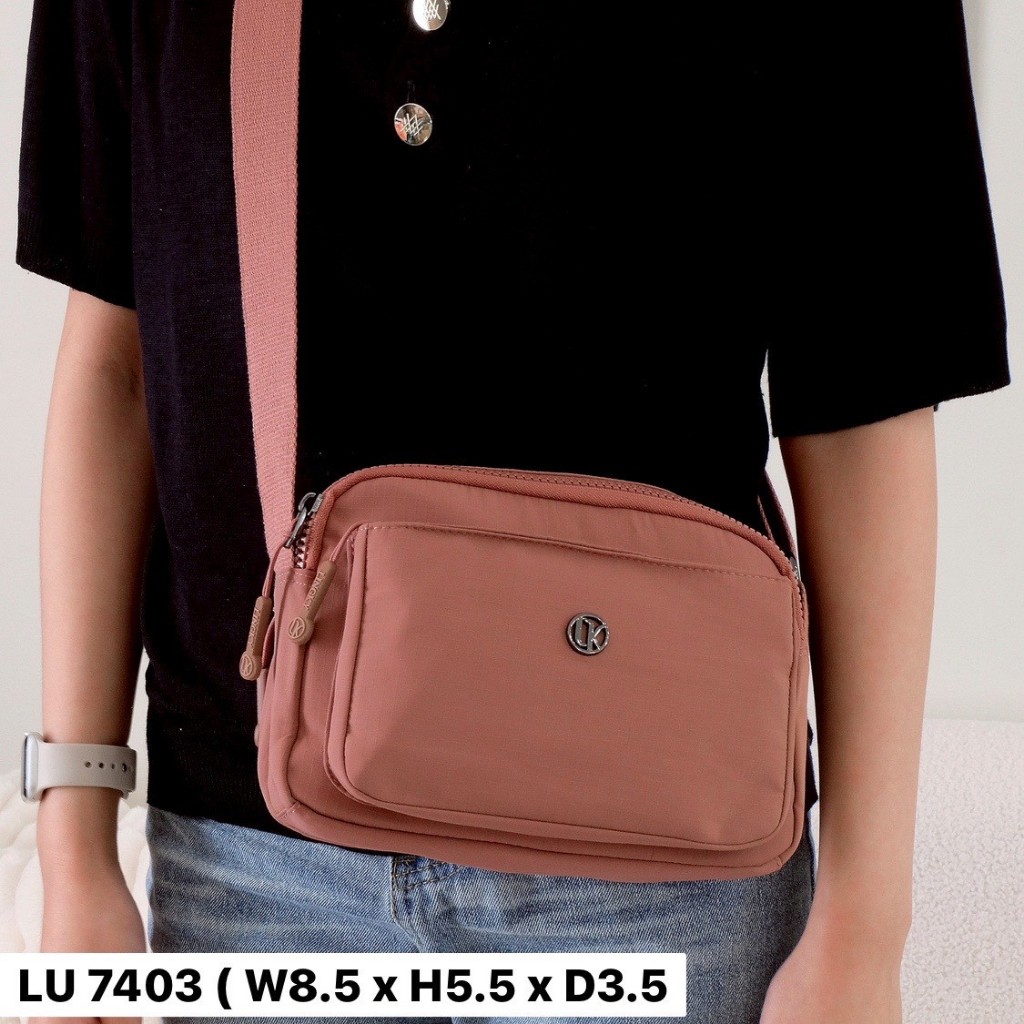 Lingky กระเป๋าสะพายข้าง ผ้าร่มสปอร์ตกันละอองน้ำ ซิปแข็งแรง ไซส์ 8.5" มี ...