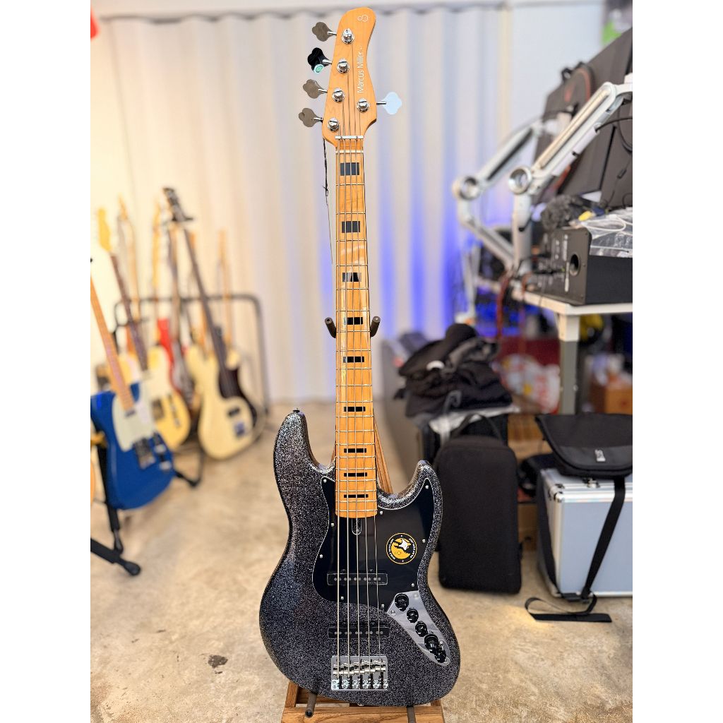 Sire Marcus Miller V7 5-String Sparkle Black | Shopee Thailand
