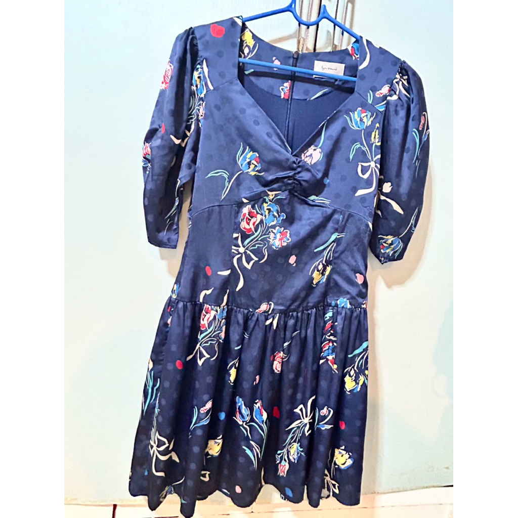 Lyn around เดรส size xs มือสองของแท้ | Shopee Thailand