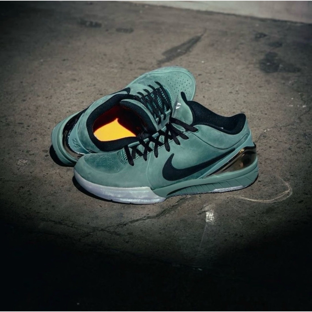 [ พร้อมส่ง ของแท้ 100% ] Nike Kobe 4 Proton Girl Dad ไซส์ 7 US 40 EU 25 ...