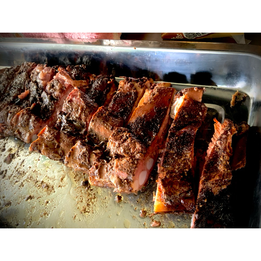 ซี่โครงหมูรมควัน&หมูฉีกรมควัน (Smoked pork ribs & Smoked pull pork ...