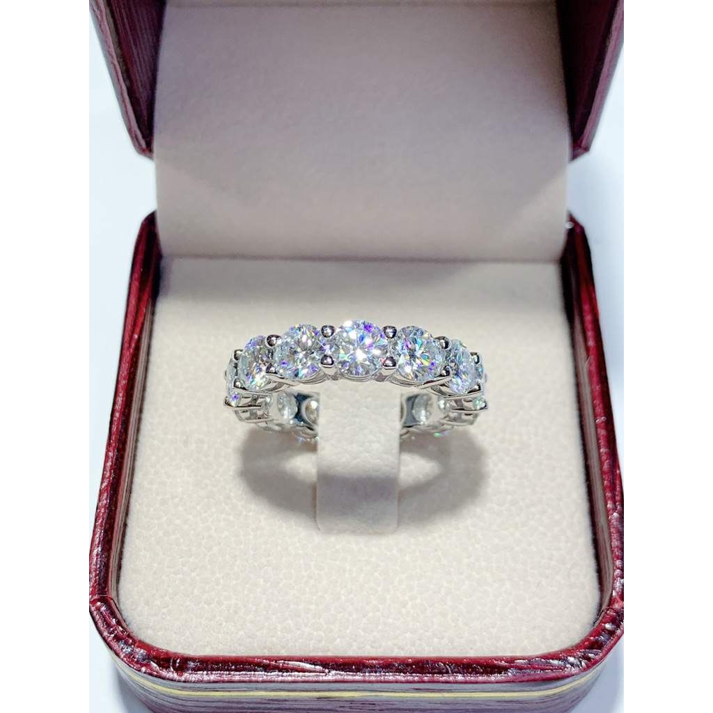 Eternity ring แหวนเพชรMoissaniteรอบวง | Shopee Thailand