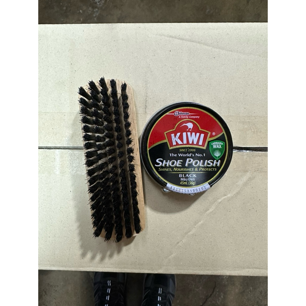 กีวี ตลับขัดรองเท้า 45มล. สีดำ Kiwi Shoe Paste Black 45ml | Shopee Thailand
