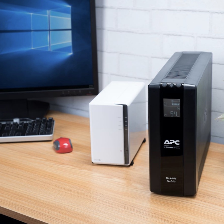 Schneider เครื่องสำรองไฟฟ้า BR900MI-3Y 900VA/540W Tower, 230V, 6x IEC ...