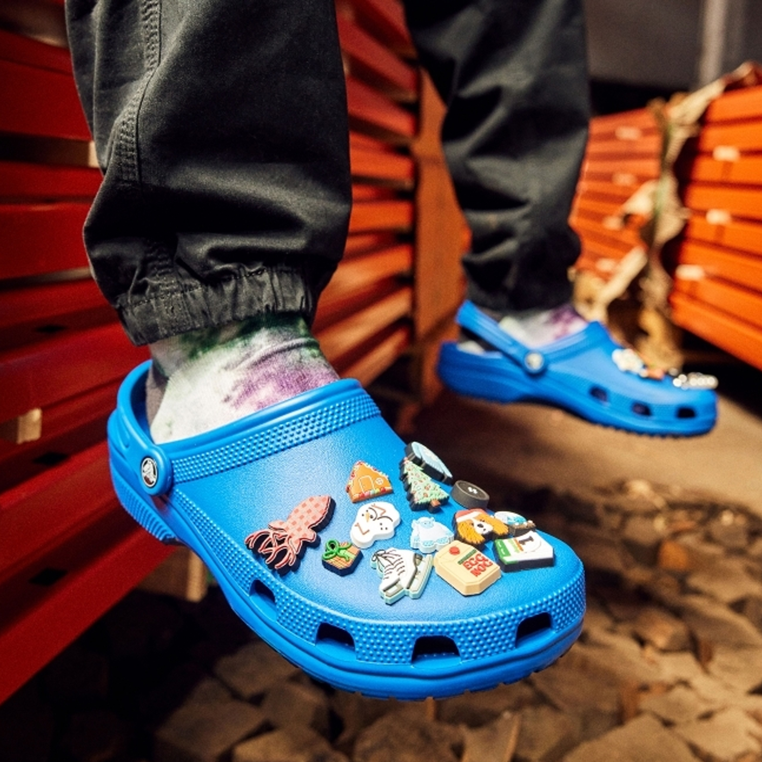 Crocs Collection รองเท้าแตะ UX Classic Clog 10001-001 / 10001-4KZ ...