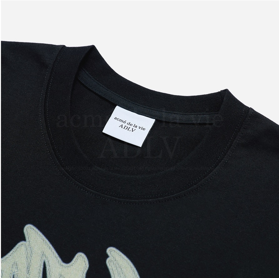 ADLV [acme de la vie] เสื้อยืด Oversize รุ่น Metal Symbol Cake Artwork ...