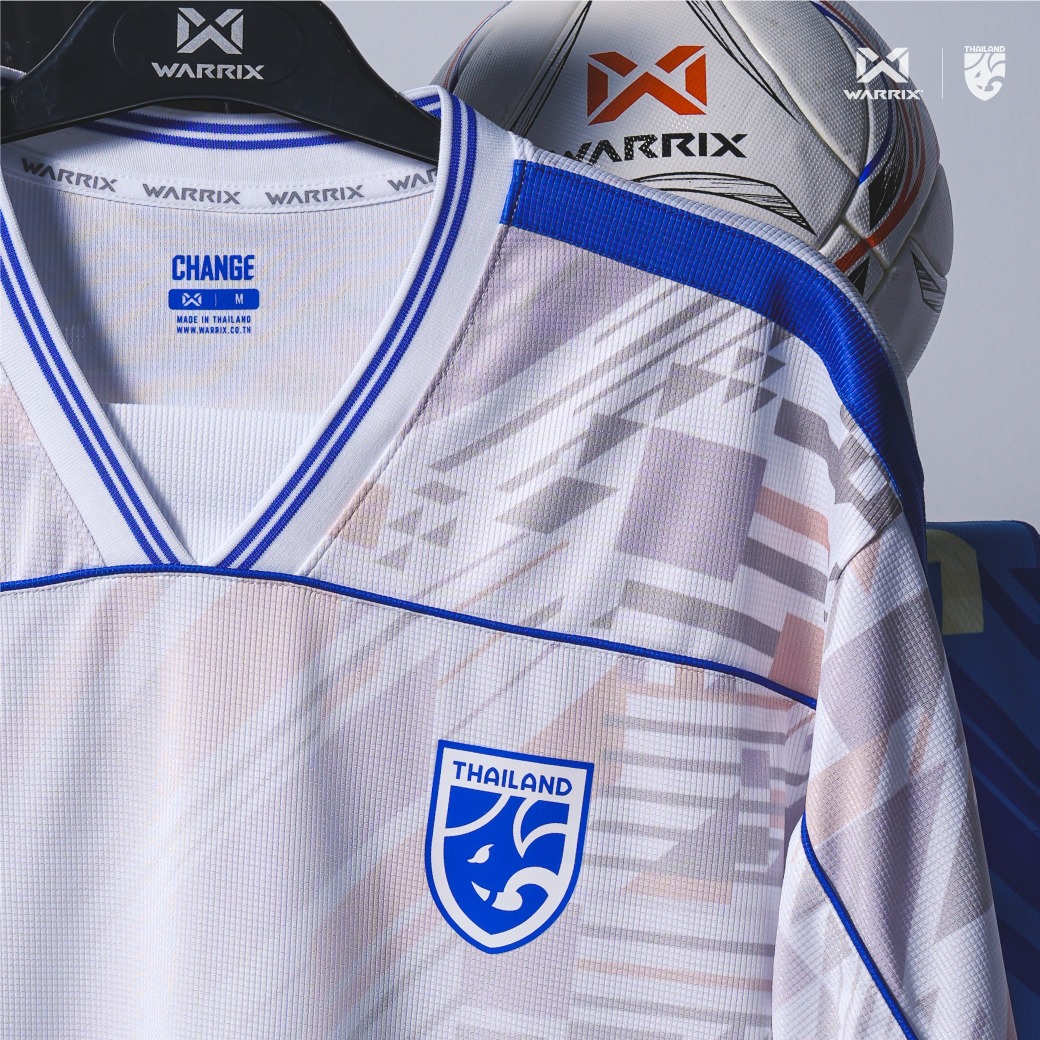 WARRIX เสื้อคอวี Football Life Style Oversize (WA-233FBATH10) | Shopee Thailand