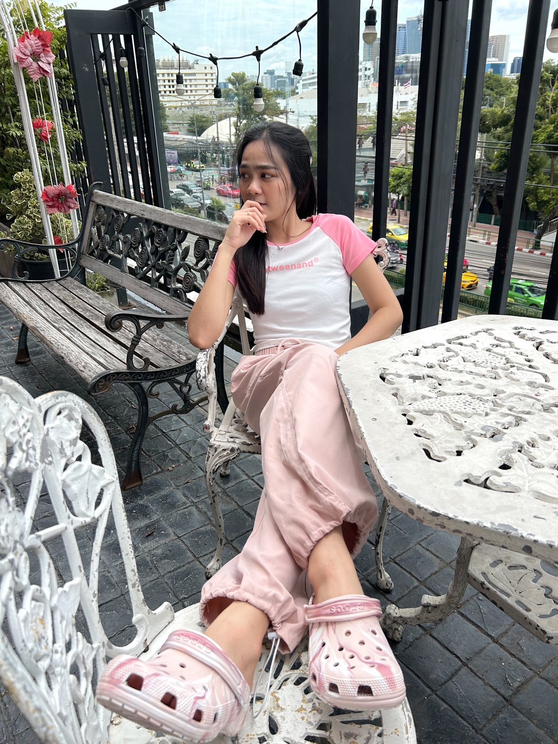 [ลด30% เก็บโค้ด 11XTRA30] Crocs รองเท้าแตะ รองเท้าแฟชั่น UX Classic ...