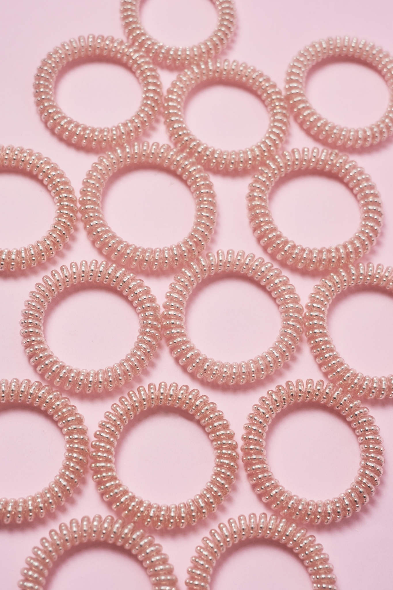 invisibobble ยางรัดผม ผมไม่เป็นรอย รุ่น Slim สี Pink Monocle (1 กล่อง ...