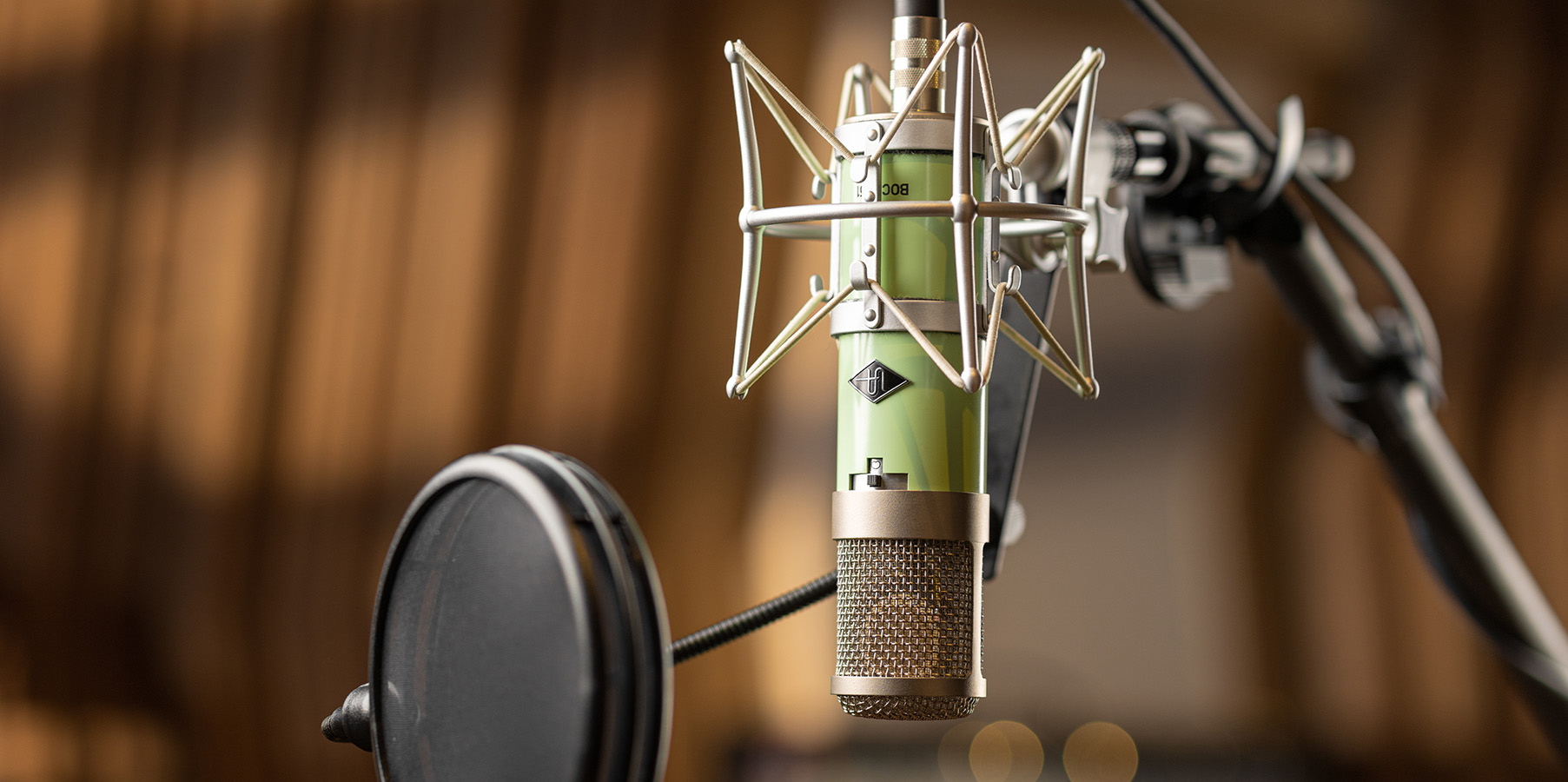 Universal Audio Bock 251 Tube Microphone | Shopee Thailand