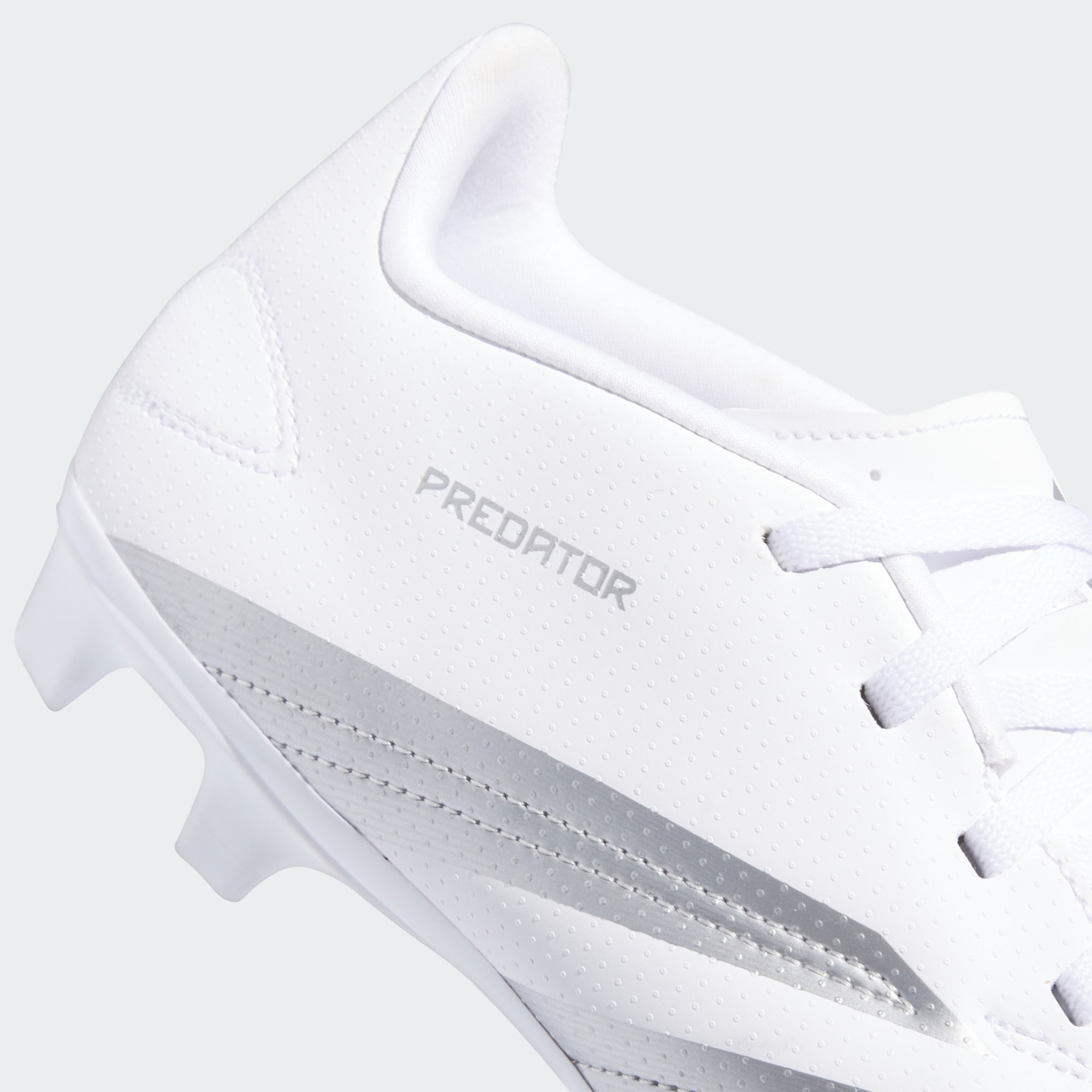 Adidas รองเท้าฟุตบอล / สตั๊ด Predator 24 Club FxG (3สี) | Shopee Thailand