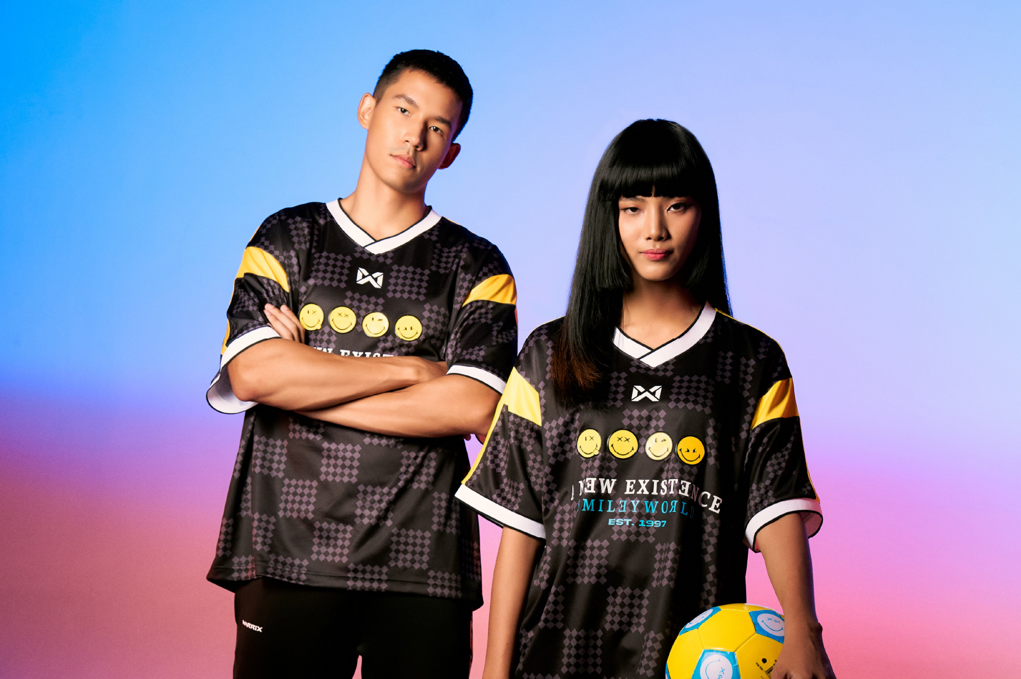 WARRIX เสื้อฟุตบอล Football Jersey Smiley World Collection (LA ...