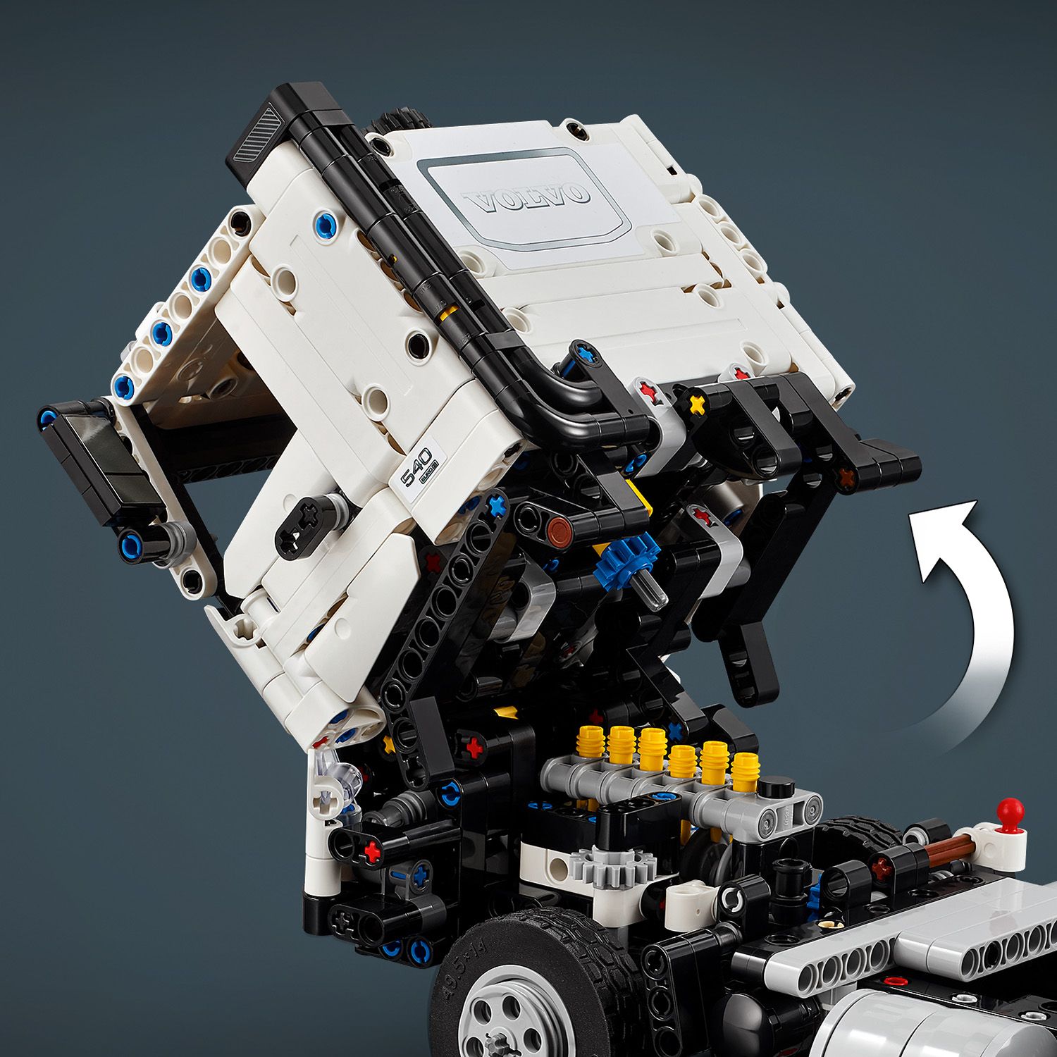 LEGO Technic 42175 Volvo FMX Truck & EC230 Electric Excavator (2274 Pieces) | Shopee Thailand