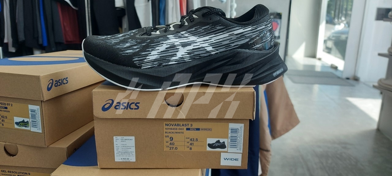 Asics รองเท้าวิ่งผู้ชาย Novablast 3 (2E) Wide (2สี) | Shopee Thailand