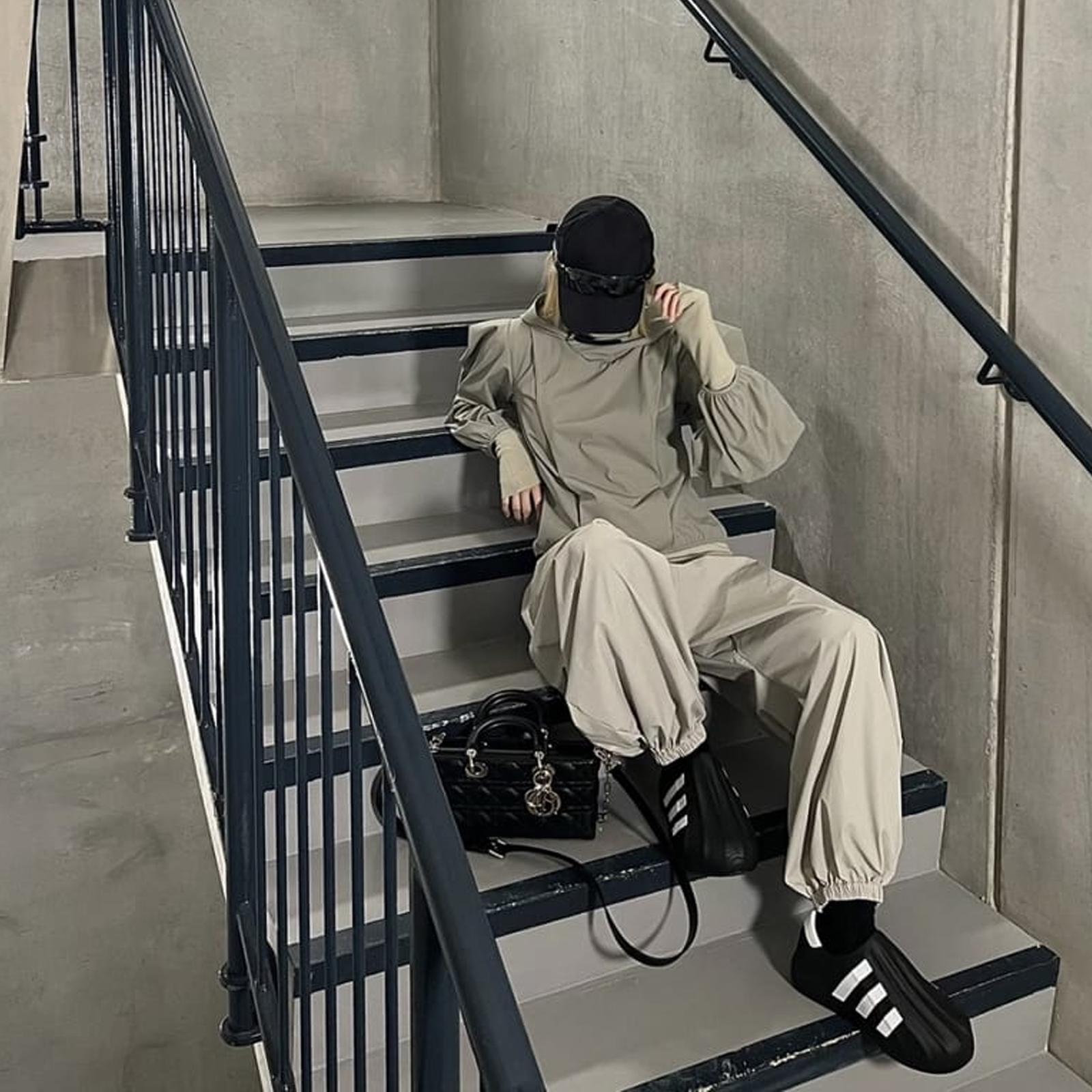 Adidas Collection อาดิดาส รองเท้าลำลอง รองเท้าหุ้มส้น สลิปออน Adifom Superstar HQ4654 / HQ8752 ...