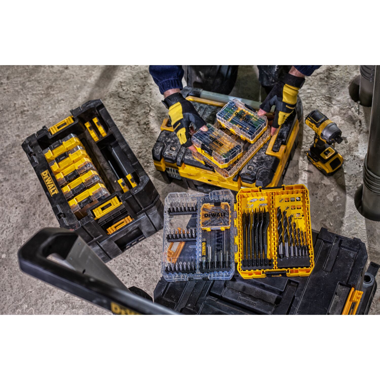 DEWALT รุ่น DT70758-QZ ชุดดอกสว่านและดอกไขควง 57 ชิ้น | Shopee Thailand
