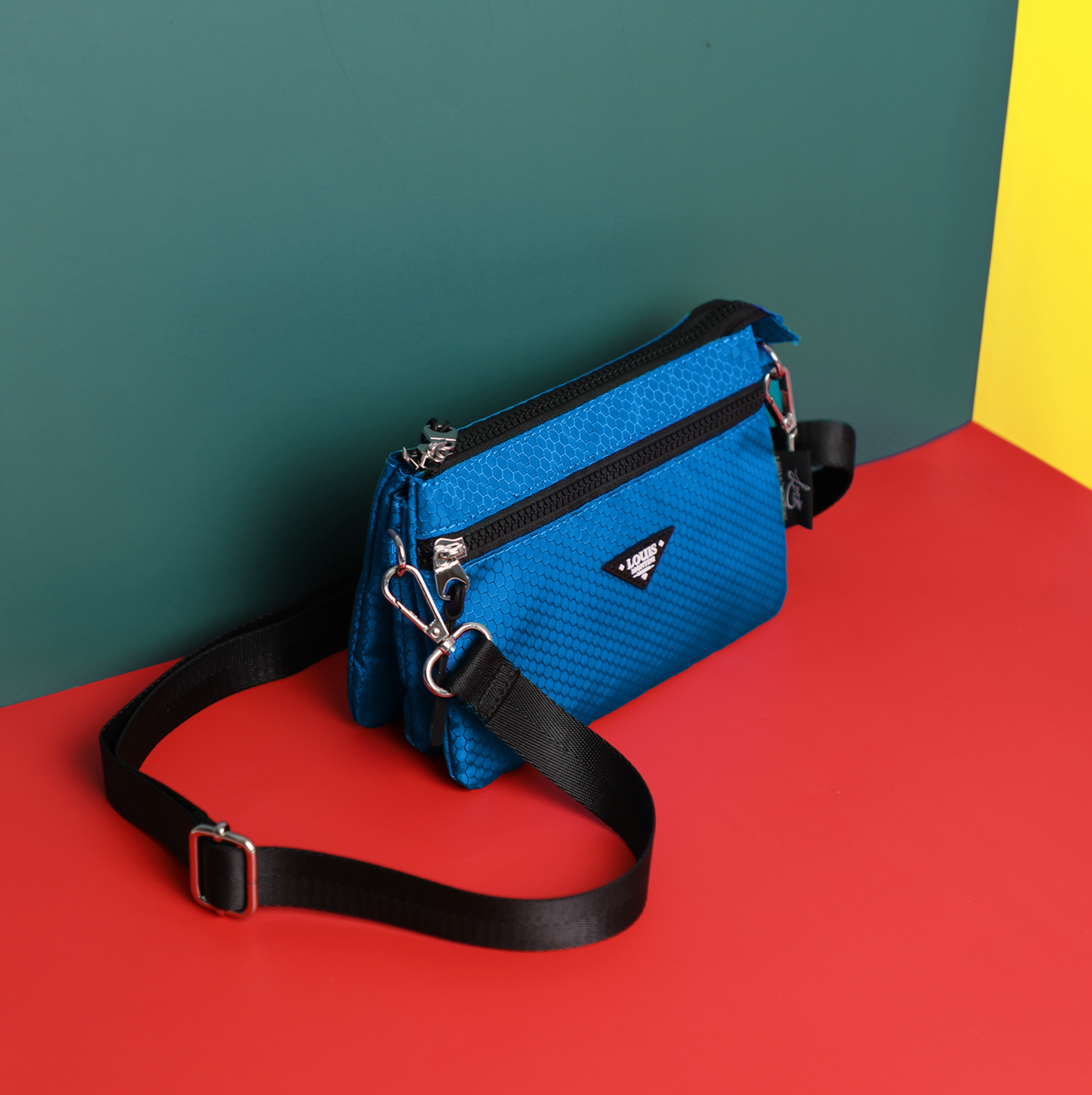 [Clearance sale] [ส่งด่วนฟรี] Louis Montini ( Nylon Bag ) กระเป๋าสะพาย ...