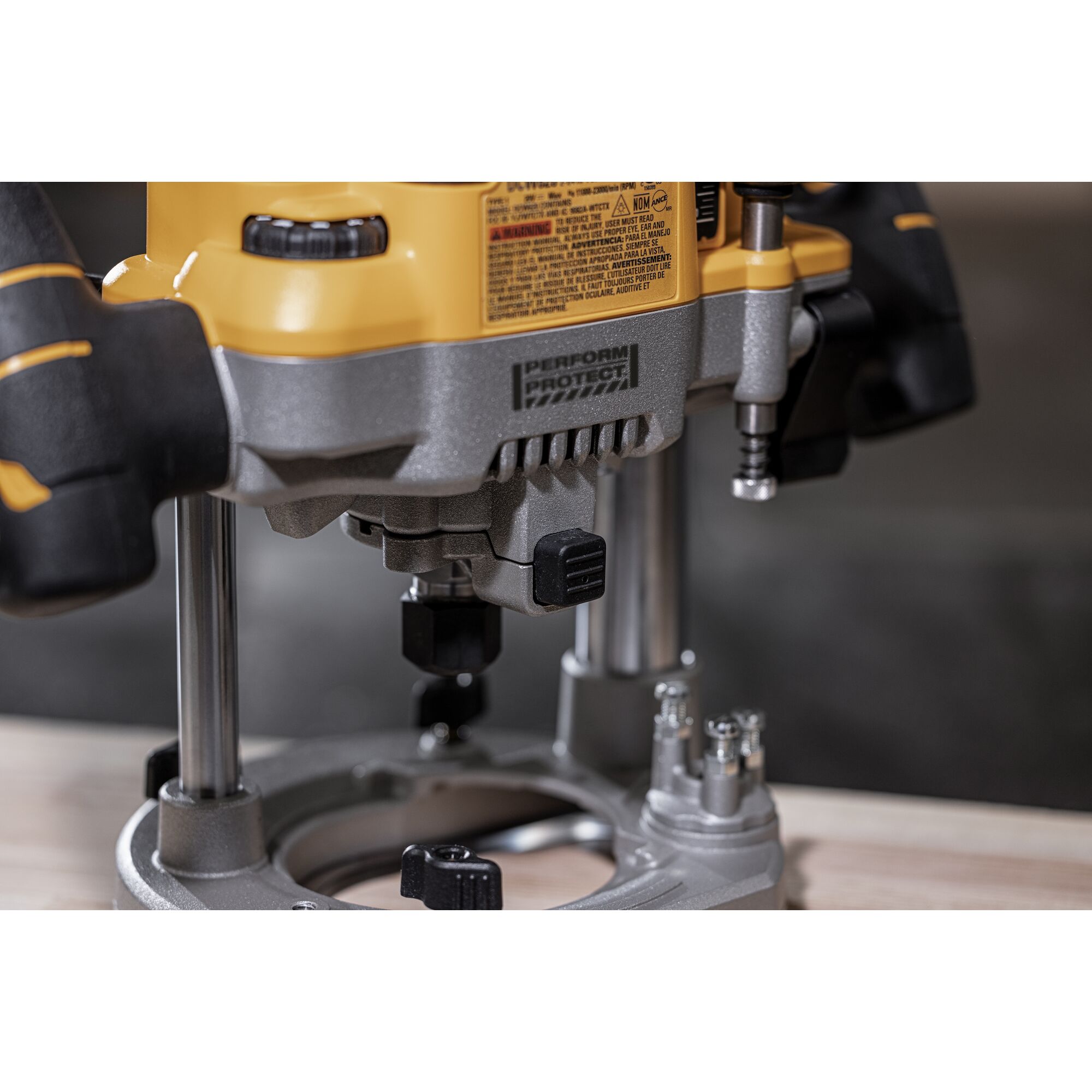 DEWALT รุ่น DCW620B เร้าเตอร์ไร้สายไร้แปรงถ่าน 20V Max 1/2 นิ้ว 2-1/4 ...