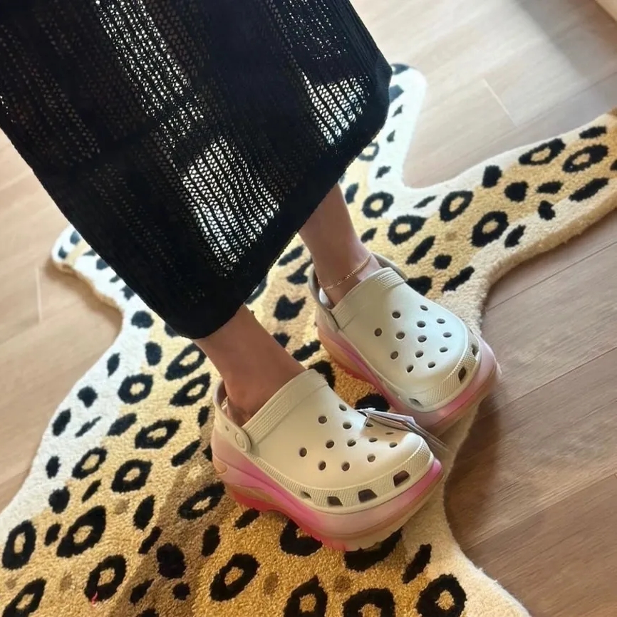 Crocs รองเท้าแตะ Classic Mega Crush Color Dip Clog | Bone/Multi ...
