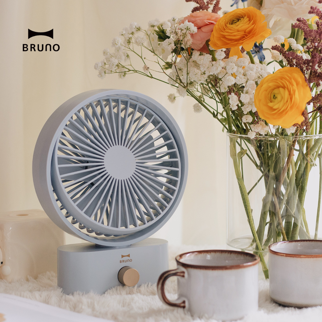 BRUNO Portable Swing Desk Fan - BDE061 พัดลมตั้งโต๊ะ พัดลมชาร์จได้ ...
