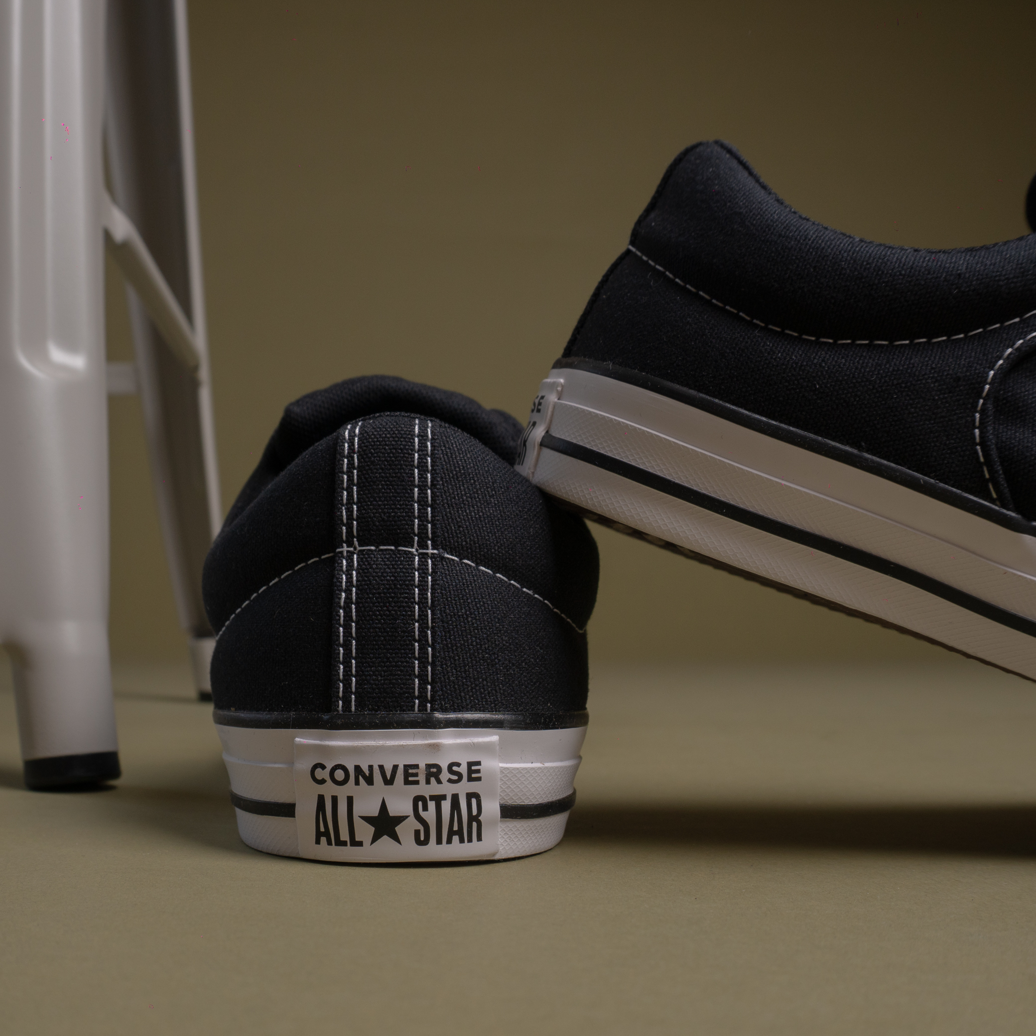 Converse รองเท้าผ้าใบ รองเท้าแฟชั่น Chuck Taylor All Star High Street ...