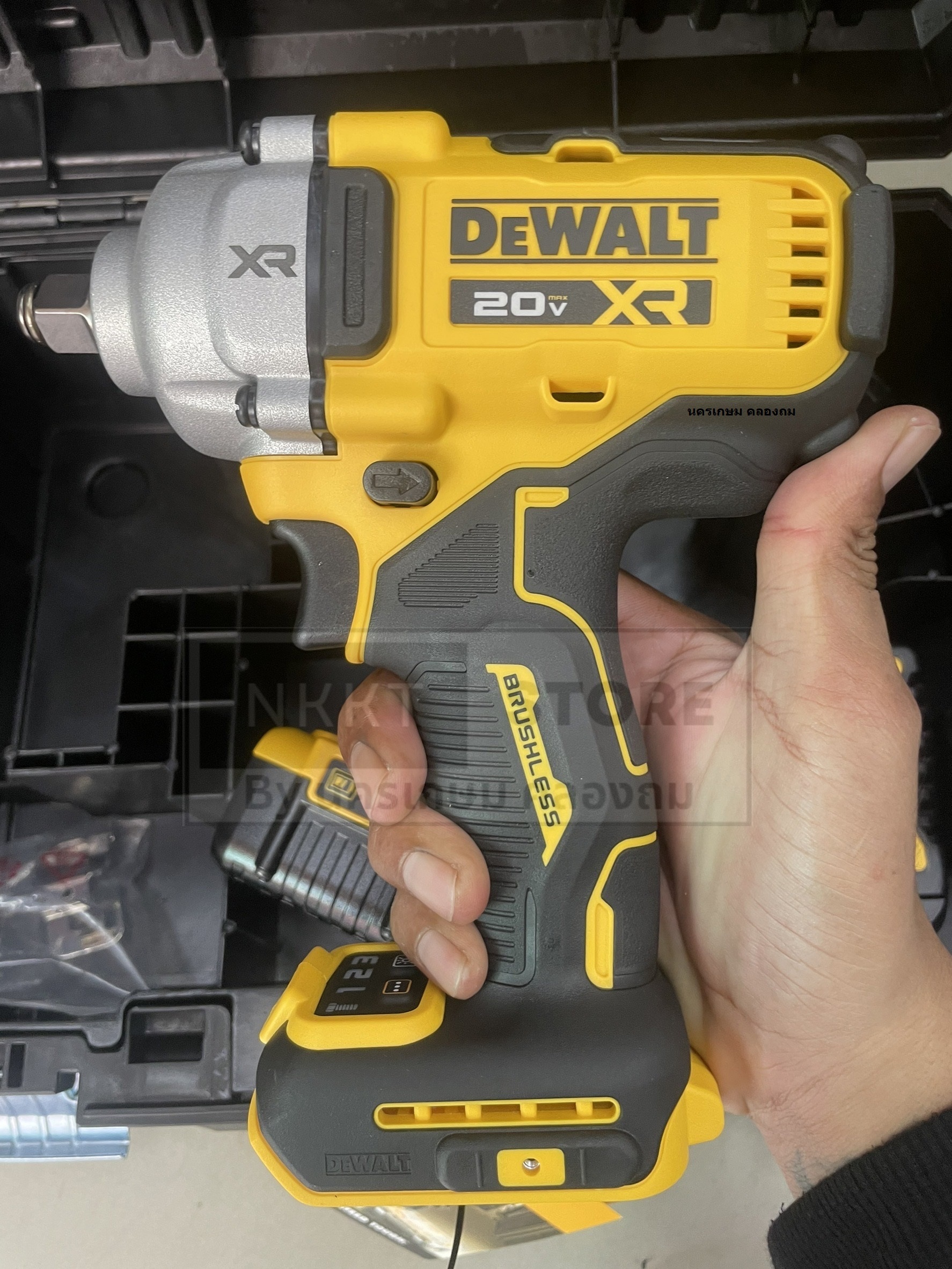 DEWALT DCF891P1T DCF891P1 DCF891 ชุดบล็อกกระแทกไร้สาย บล็อกไร้สาย บล็อก ...