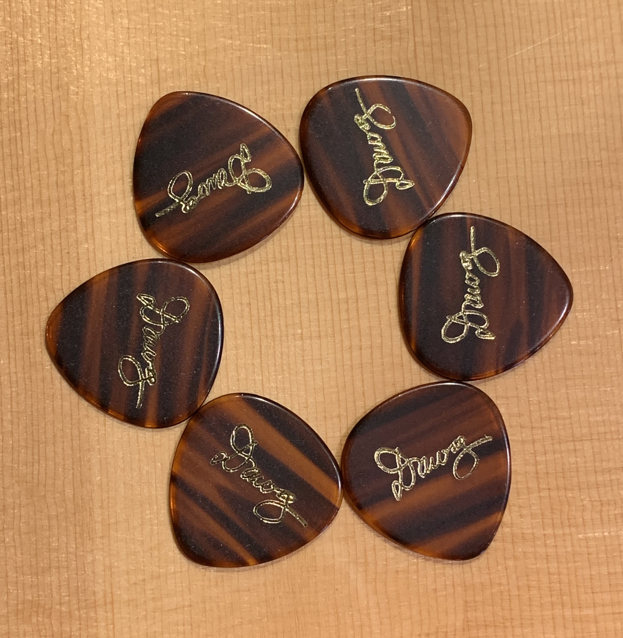 ปิ๊กกีตาร์ D'Andrea DAWG David Grisman Signature Picks | Shopee Thailand