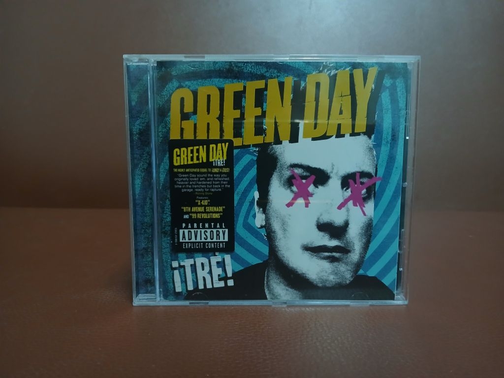 ซีดี กรีนเดย์ CD GREEN DAY อัลบั้ม itre! | Shopee Thailand