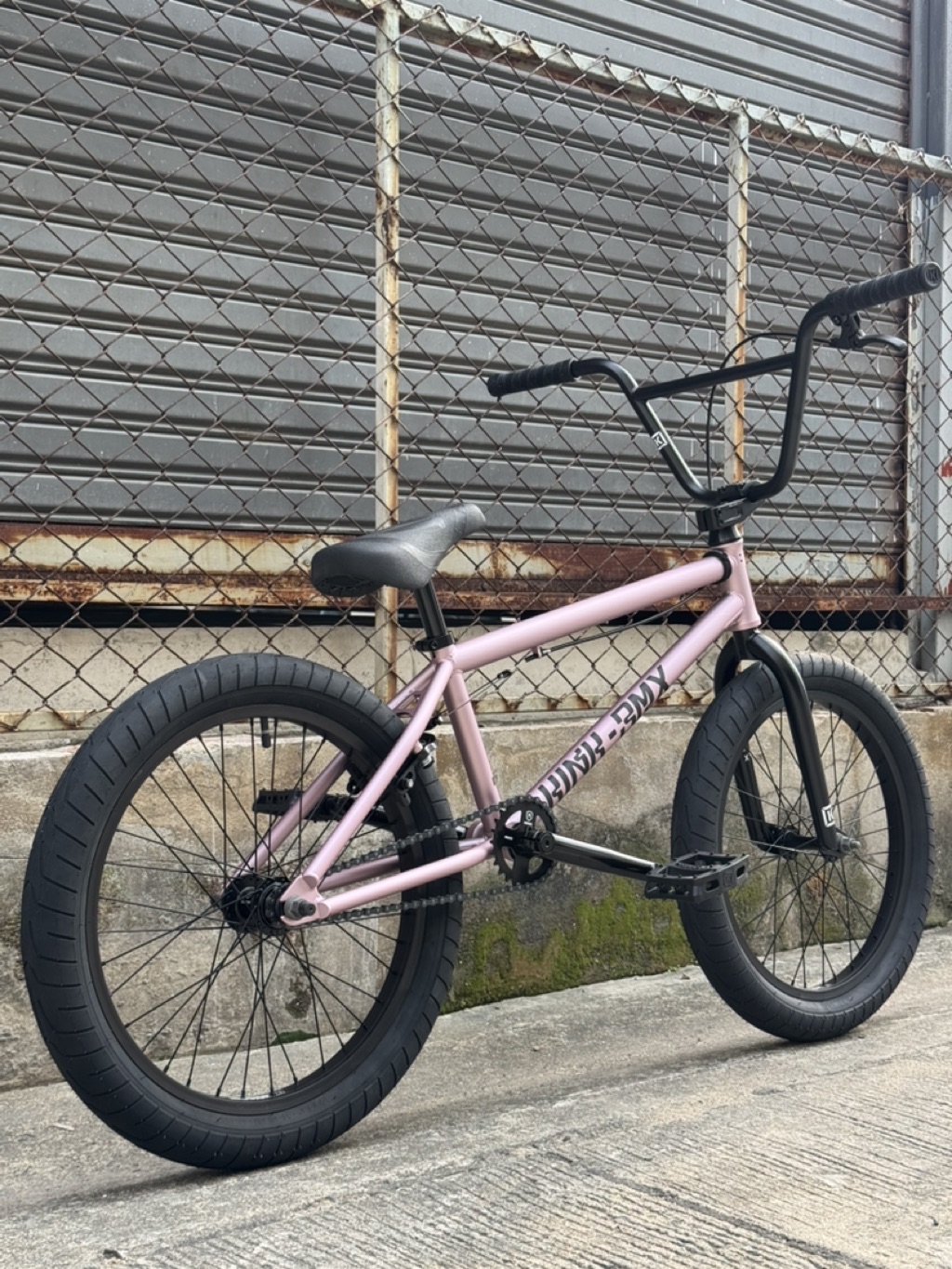 Kink Launch 20.25” จักรยาน bmx ขนาดล้อ 20นิ้ว ขนาดเฟรม 20.25“ | Shopee ...