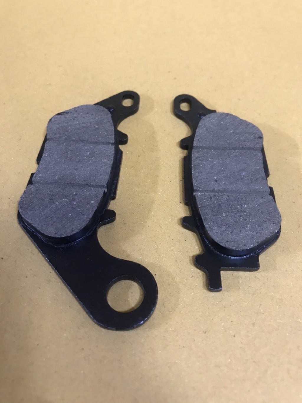 ผ้าเบรคหน้า Fino Filano Fiore Mio Ttx ไส่ล้อหลัง Nmax มอเตอร์ไซค์ ...