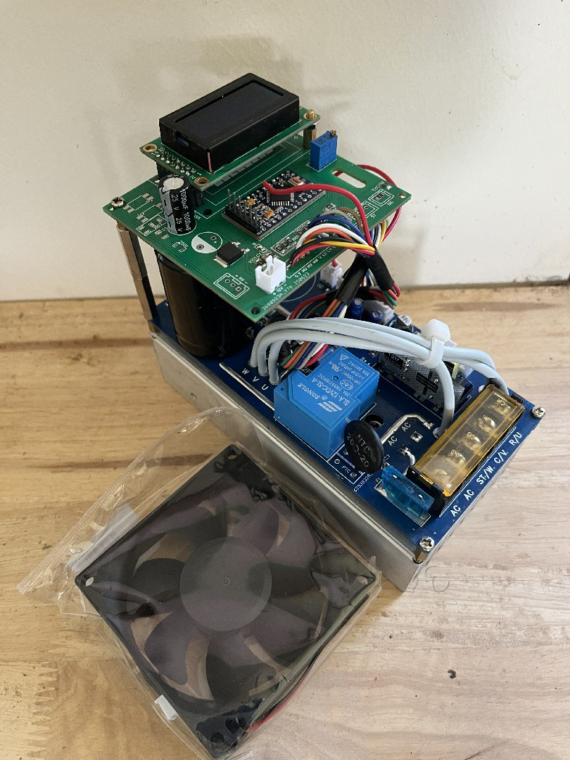 VFD อินเวอร์เตอร์ ใช้กับ แอร์Fix หรือ ปั้มน้ำ AC | Shopee Thailand