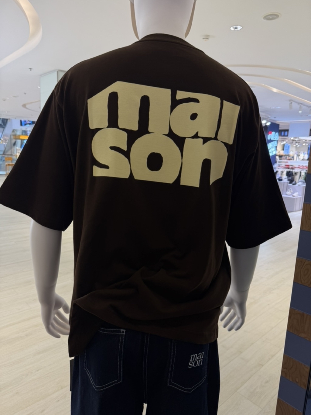 🤎🐻Maison KEEPS | The Oversized Ink,Box and Bold Logo Tee | เสื้อยืด ทรง ...