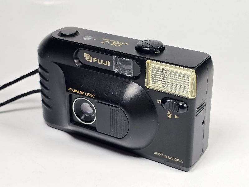 กล้องฟิล์ม Compact Fuji DL-7 ทำงานเต็มระบบ พร้อมใช้งานพร้อมฟิล์มคอมแพคระบบกลไก ออโต้ ใช้งานง่าย ...