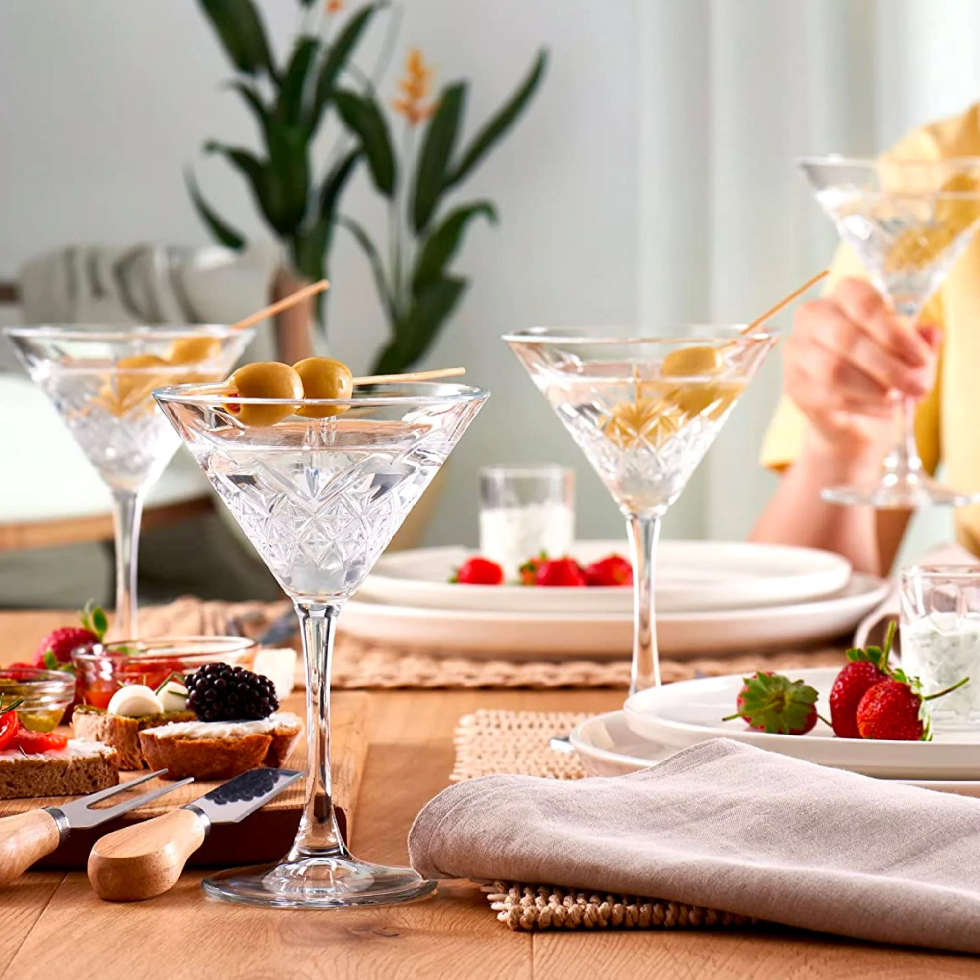 แก้วมาร์ตินี่ ค็อกเทล RCR Melodia Martini 210 ml แก้วคริสตัล (1ใบ ...