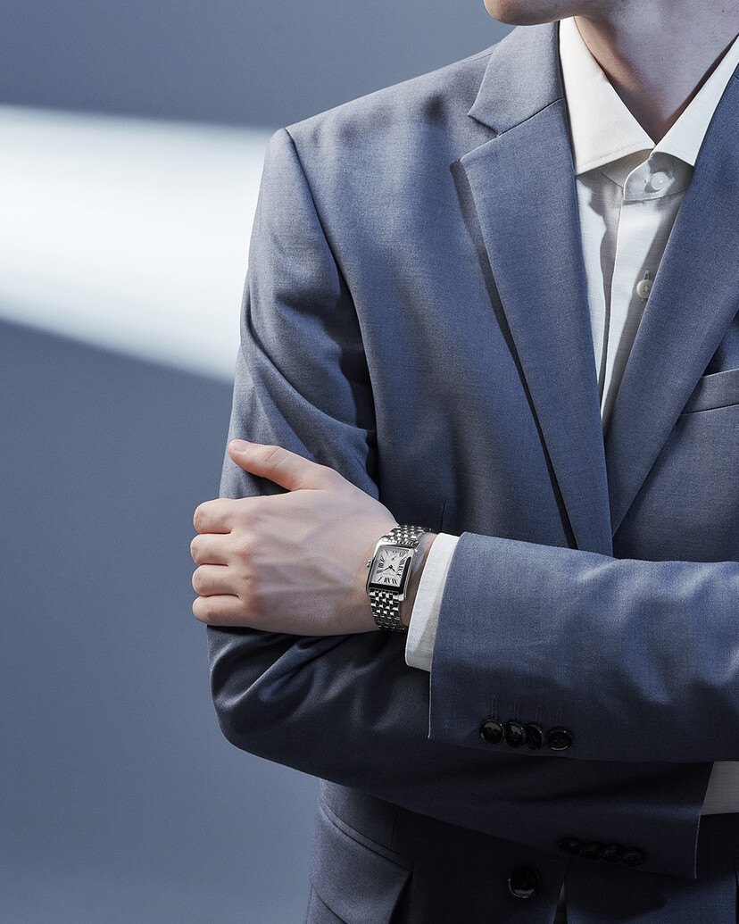 Frederique Constant Quartz FC-235S2C6B Classics Carree Small Seconds ...