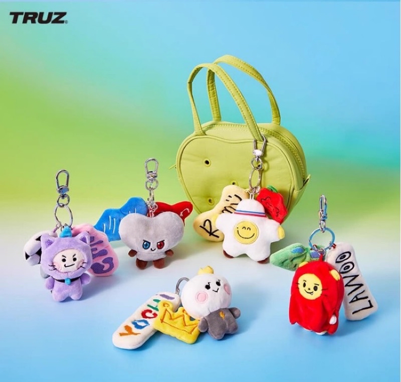 พร้อมส่ง TRUZ TREASURE COLLECTION PLUSH CHARM KEYCHAIN // พวงกุญแจป้าย ...