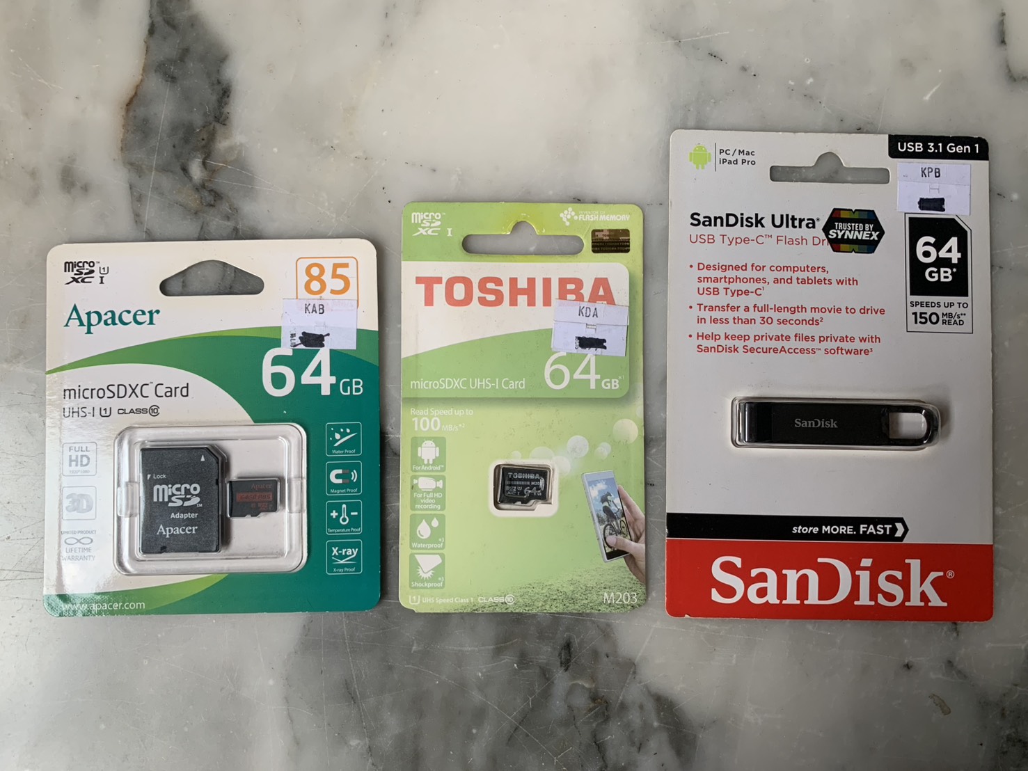 Micro SD SDXC UHS-I Card 64 GB , Flash Drive USB Type-C 64 GB | Shopee ...