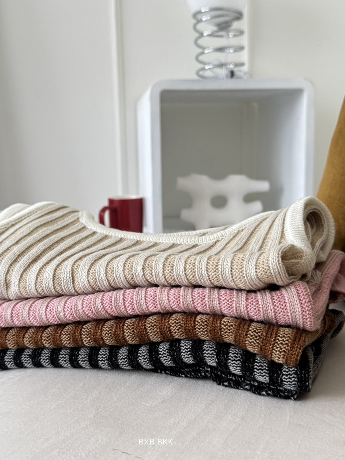 BXB - WILLOW KNIT TANK เสื้อกล้ามถักไหมพรมร่อง | Shopee Thailand