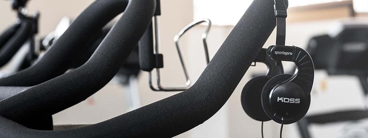 Koss SportaPro หูฟังออนเอียร์ | Shopee Thailand