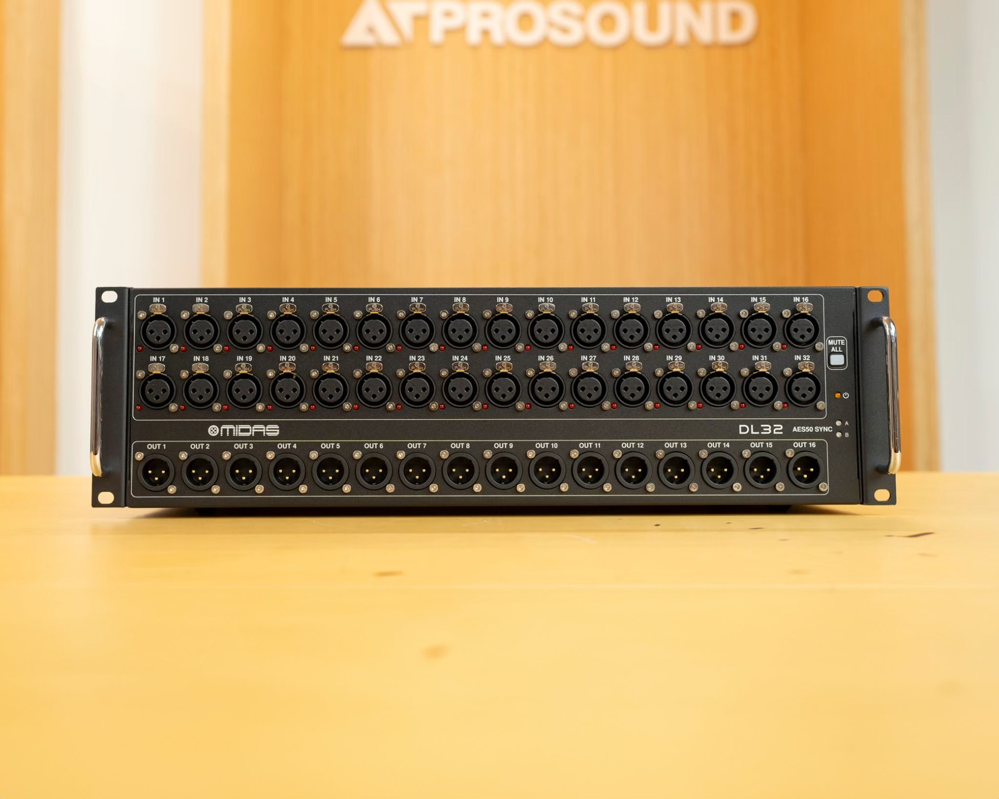 MIDAS STAGE BOX DL32 สเตจบ็อก Preamp 32 Mic 16 XLR Output พร้อมไฟแสดง ...