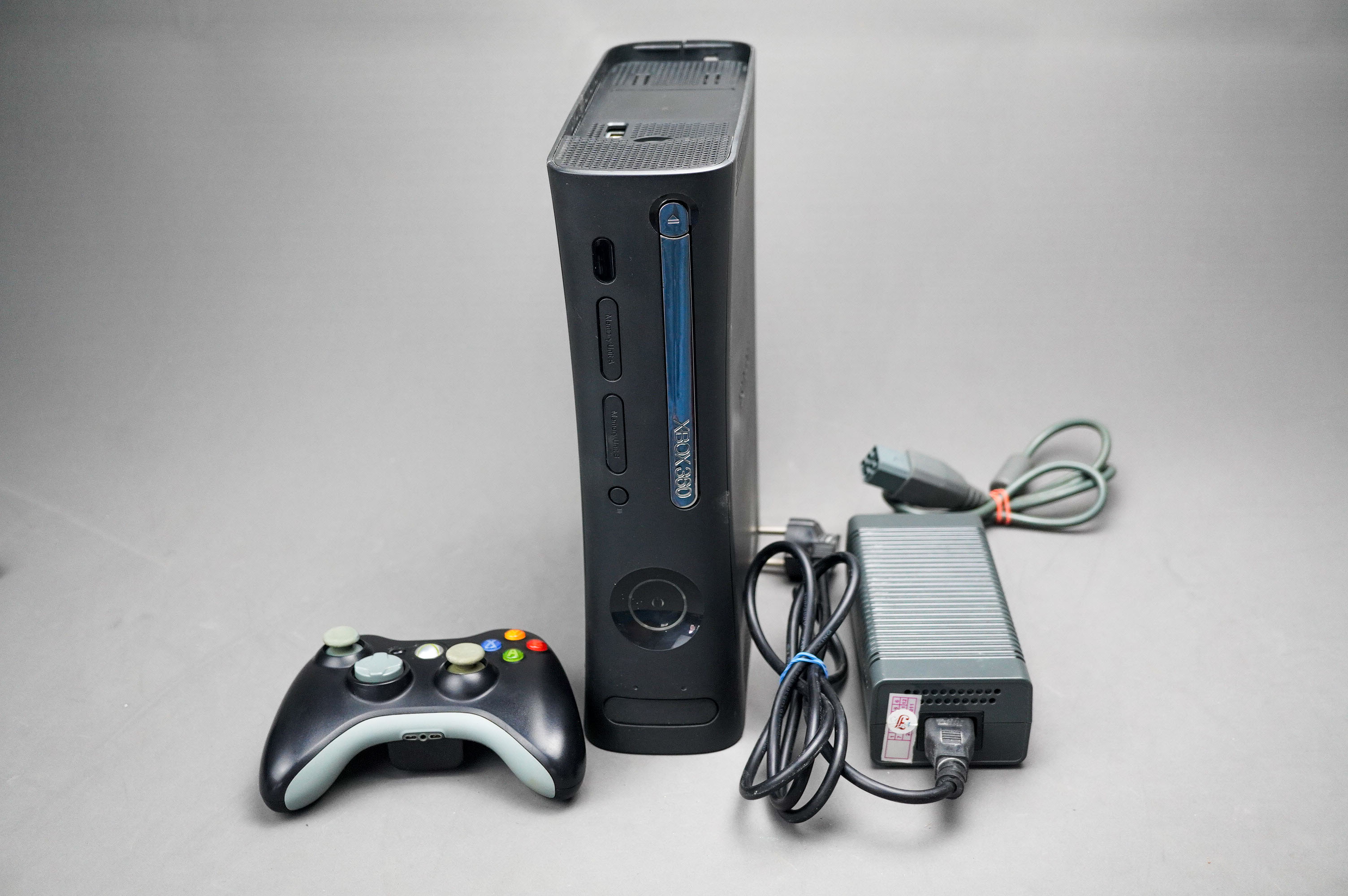 Xbox 360 Jasper สีดำ ครบชุด พร้อมเล่น จอยแท้ | Shopee Thailand